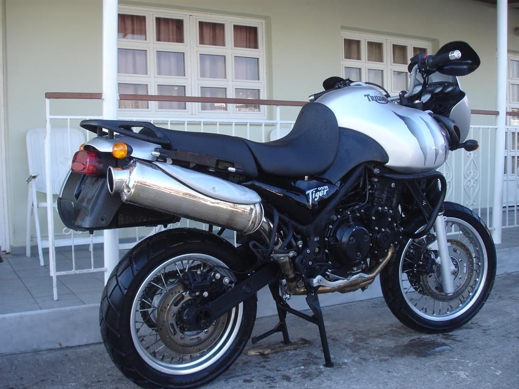 Ανταλλακτικά για TRIUMPH TIGER 955 2000 usedmotoparts.gr